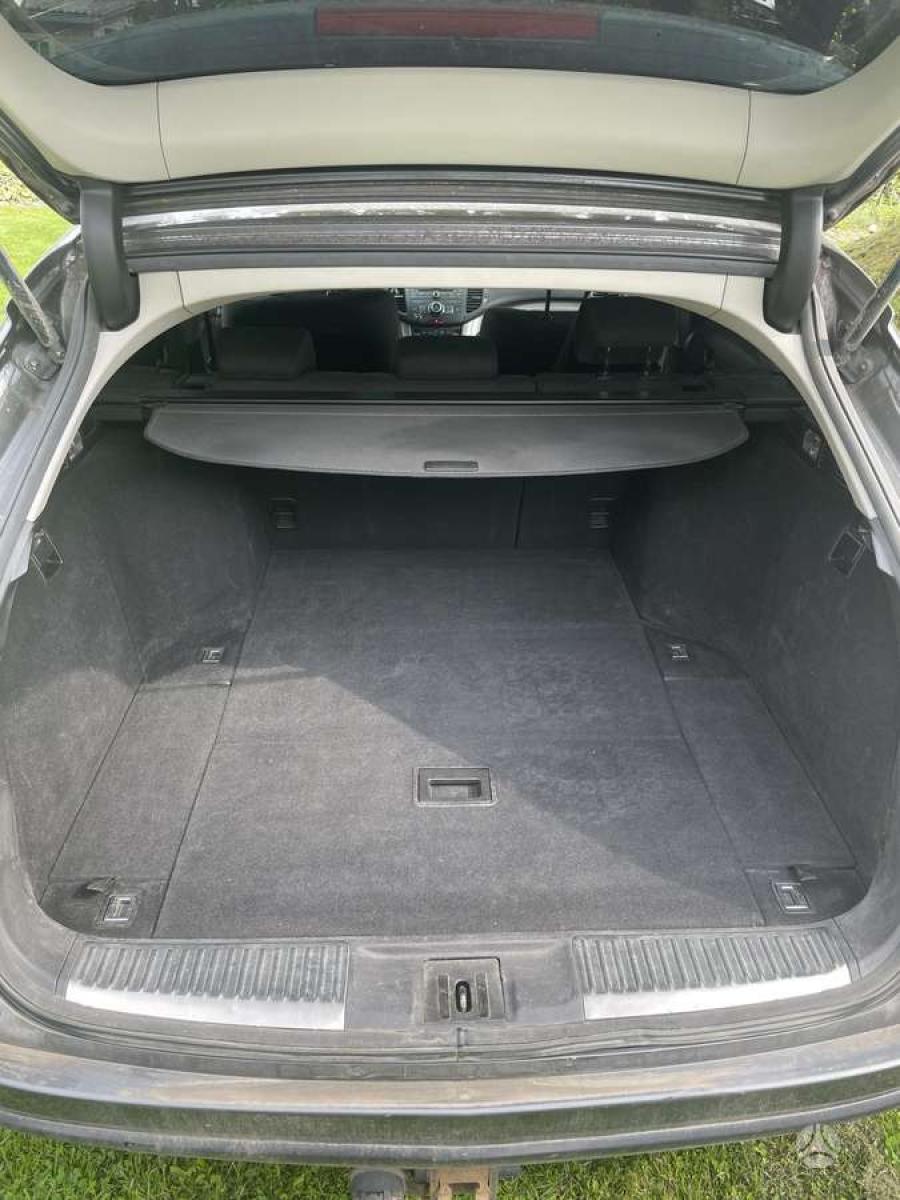 Grey Honda Accord 2011 in Kaunas, with an engine capacity of 2.20 L and mileage of 306 thousand km for 4200 €, photo 14 on AUTOMOTO.COM.LV