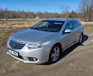 Grey Honda Accord 2012 in Tallinn, with an engine capacity of 2.00 L and mileage of 166 thousand km for 6490 €, photo 7 on AUTOMOTO.COM.LV