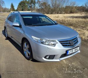 Grey Honda Accord 2012 in Tallinn, with an engine capacity of 2.00 L and mileage of 166 thousand km for 6490 €, photo 8 on AUTOMOTO.COM.LV