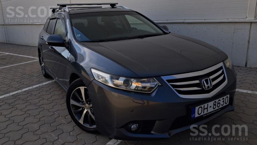 Grey Honda Accord 2012 in Riga, with an engine capacity of 2.40 L and mileage of 276 thousand km for 5400 €, photo 1 on AUTOMOTO.COM.LV