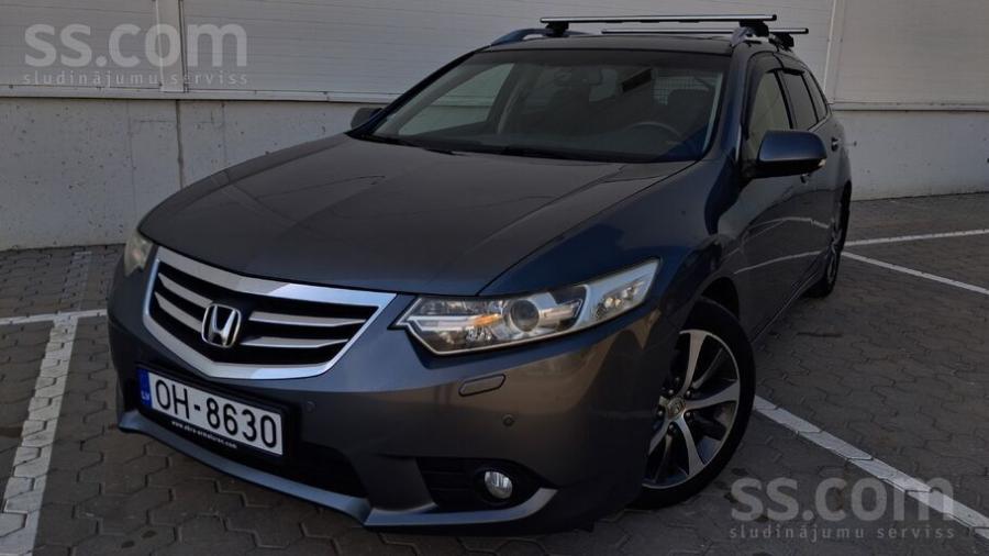 Grey Honda Accord 2012 in Riga, with an engine capacity of 2.40 L and mileage of 276 thousand km for 5400 €, photo 3 on AUTOMOTO.COM.LV