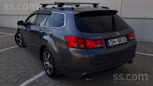 Grey Honda Accord 2012 in Riga, with an engine capacity of 2.40 L and mileage of 276 thousand km for 5400 €, photo 7 on AUTOMOTO.COM.LV