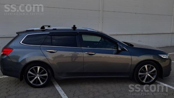 Pelēks Honda Accord 2012 Rīga, ar dzinēja tilpumu 2.40 L un nobraukumu 276 tūkst. km par 5400 €, foto 9 vietnē AUTOMOTO.COM.LV