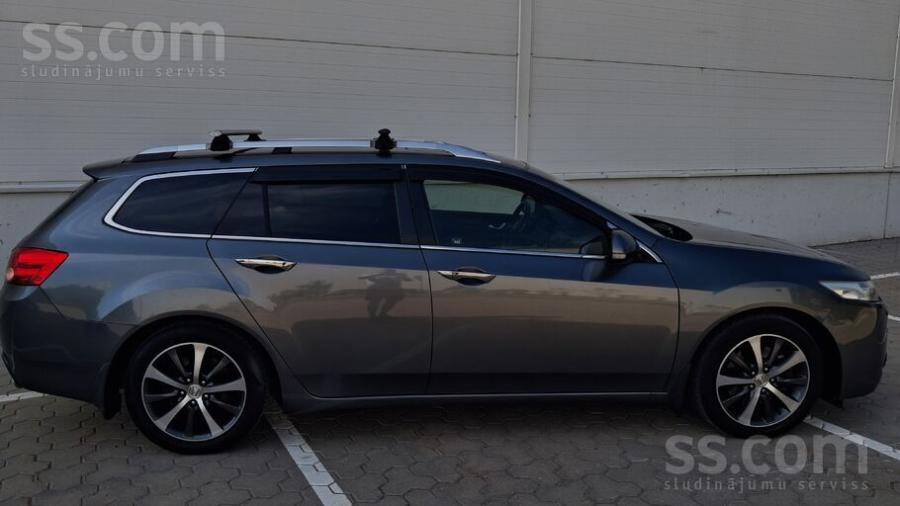 Grey Honda Accord 2012 in Riga, with an engine capacity of 2.40 L and mileage of 276 thousand km for 5400 €, photo 10 on AUTOMOTO.COM.LV