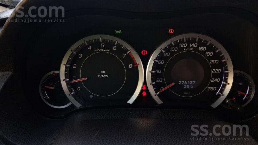 Grey Honda Accord 2012 in Riga, with an engine capacity of 2.40 L and mileage of 276 thousand km for 5400 €, photo 17 on AUTOMOTO.COM.LV