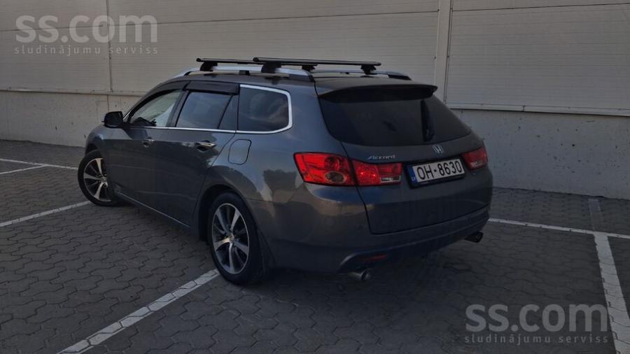 Grey Honda Accord 2012 in Riga, with an engine capacity of 2.40 L and mileage of 276 thousand km for 5400 €, photo 23 on AUTOMOTO.COM.LV