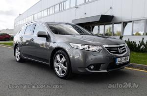 Grey Honda Accord 2013 in Tallinn, with an engine capacity of 2.00 L and mileage of 241 thousand km for 4790 €, photo 4 on AUTOMOTO.COM.LV