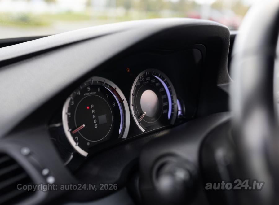Grey Honda Accord 2013 in Tallinn, with an engine capacity of 2.00 L and mileage of 241 thousand km for 4790 €, photo 22 on AUTOMOTO.COM.LV