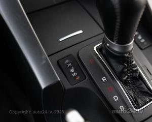 Grey Honda Accord 2013 in Tallinn, with an engine capacity of 2.00 L and mileage of 241 thousand km for 4790 €, photo 25 on AUTOMOTO.COM.LV