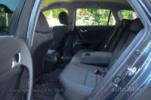 Pelēks Honda Accord 2014 Tallina, ar dzinēja tilpumu 2.00 L un nobraukumu 263 tūkst. km par 6990 €, foto 14 vietnē AUTOMOTO.COM.LV