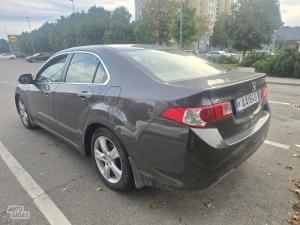 Honda Accord 2009 in Vilnius, with an engine capacity of 2.00 L and mileage of 395 thousand km for 3700 €, photo 5 on AUTOMOTO.COM.LV