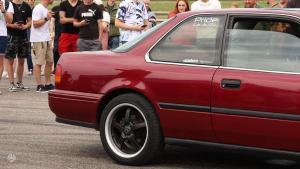 Red Honda Accord 1992 in Visaginas, with an engine capacity of 2.20 L and mileage of 300 thousand km for 3000 €, photo 4 on AUTOMOTO.COM.LV