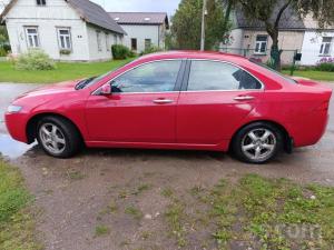 Sarkans Honda Accord 2004 Preiļi, ar dzinēja tilpumu 2.00 L un nobraukumu 308 tūkst. km par 1600 €, foto 3 vietnē AUTOMOTO.COM.LV
