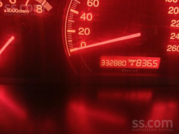 Sarkans Honda Accord 2005 Rīga, ar dzinēja tilpumu 2.00 L un nobraukumu 300 tūkst. km par 700 €, foto 8 vietnē AUTOMOTO.COM.LV