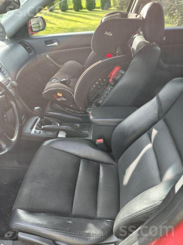 Red Honda Accord 2006 in Kuldiga, with an engine capacity of 2.20 L and mileage of 436 thousand km for 450 €, photo 7 on AUTOMOTO.COM.LV