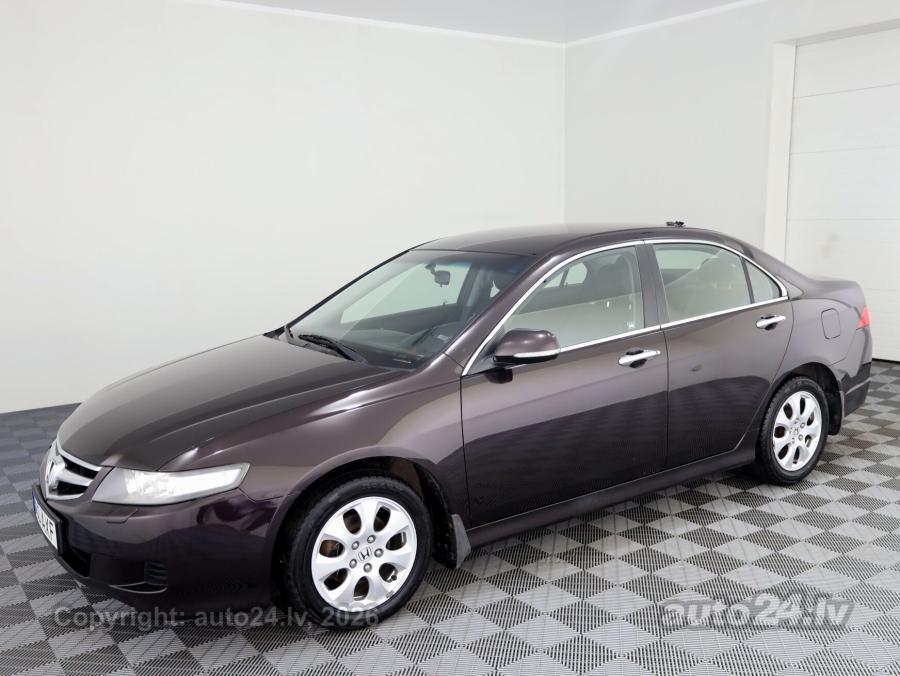 Sarkans Honda Accord 2006 Tallina, ar dzinēja tilpumu 2.00 L un nobraukumu 225 tūkst. km par 1999 €, foto 3 vietnē AUTOMOTO.COM.LV