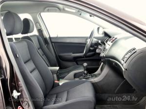 Sarkans Honda Accord 2006 Tallina, ar dzinēja tilpumu 2.00 L un nobraukumu 225 tūkst. km par 1999 €, foto 7 vietnē AUTOMOTO.COM.LV