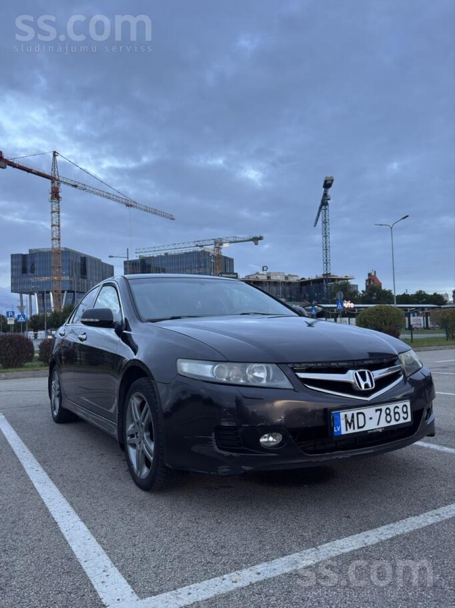Sarkans Honda Accord 2007 Rīga, ar dzinēja tilpumu 2.00 L un nobraukumu 276 tūkst. km par 1500 €, foto 1 vietnē AUTOMOTO.COM.LV