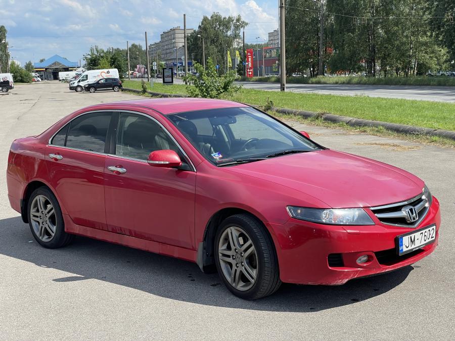 Sarkans Honda Accord 2008 Rīga, ar dzinēja tilpumu 2.00 L un nobraukumu 278 tūkst. km par 850 €, foto 1 vietnē AUTOMOTO.COM.LV