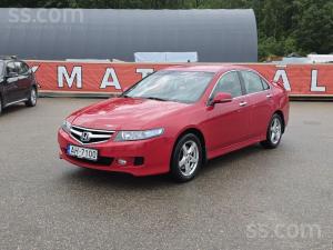 Sarkans Honda Accord 2008 Valmiera, ar dzinēja tilpumu 2.00 L un nobraukumu 103 tūkst. km par 2500 €, foto  vietnē AUTOMOTO.COM.LV