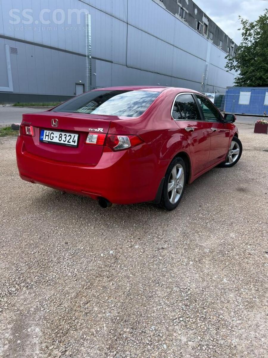 Sarkans Honda Accord 2009 Rīga, ar dzinēja tilpumu 2.00 L un nobraukumu 236 tūkst. km par 2370 €, foto 6 vietnē AUTOMOTO.COM.LV