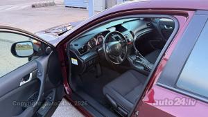 Sarkans Honda Accord 2011 Viljandi, ar dzinēja tilpumu 2.00 L un nobraukumu 155 tūkst. km par 7390 €, foto 8 vietnē AUTOMOTO.COM.LV