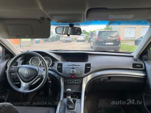 Sarkans Honda Accord 2012 Narva, ar dzinēja tilpumu 2.00 L un nobraukumu 365 tūkst. km par 2999 €, foto 11 vietnē AUTOMOTO.COM.LV