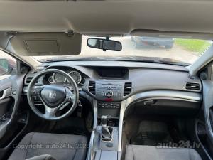 Sarkans Honda Accord 2012 Narva, ar dzinēja tilpumu 2.00 L un nobraukumu 365 tūkst. km par 2999 €, foto 12 vietnē AUTOMOTO.COM.LV