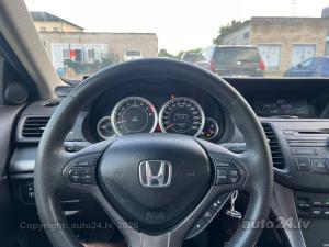 Sarkans Honda Accord 2012 Narva, ar dzinēja tilpumu 2.00 L un nobraukumu 365 tūkst. km par 2999 €, foto 16 vietnē AUTOMOTO.COM.LV