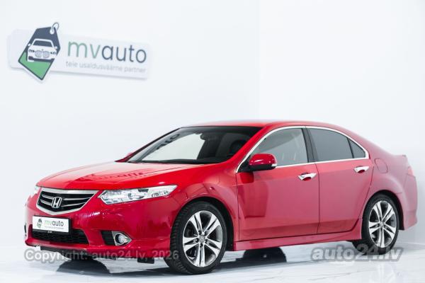 Red Honda Accord 2014 in Tallinn, with an engine capacity of 2.40 L and mileage of 223 thousand km for 6990 €, photo 1 on AUTOMOTO.COM.LV