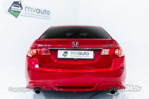 Sarkans Honda Accord 2014 Tallina, ar dzinēja tilpumu 2.40 L un nobraukumu 223 tūkst. km par 6990 €, foto 8 vietnē AUTOMOTO.COM.LV