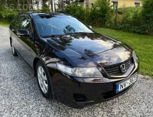 Красный Хонда Аккорд 2006 в Рига, объемом двигателя 2.00 л и пробегом 191 тыс. км за 2100 €, фото 4 на AUTOMOTO.COM.LV