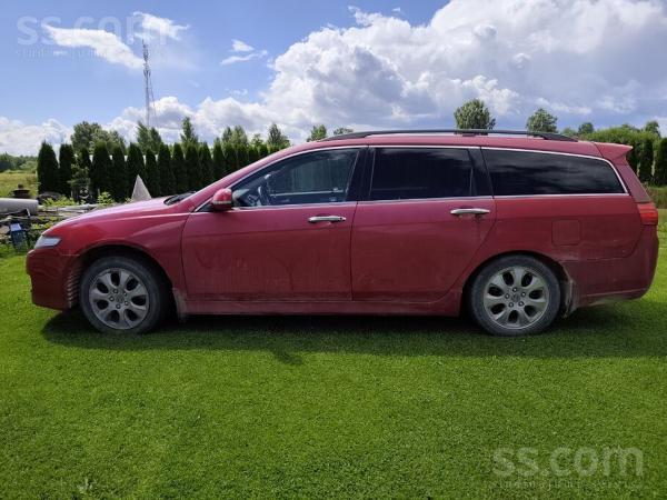 Sarkans Honda Accord 2008 Aizkraukle, ar dzinēja tilpumu 2.20 L un nobraukumu 0 tūkst. km par 850 €, foto 3 vietnē AUTOMOTO.COM.LV
