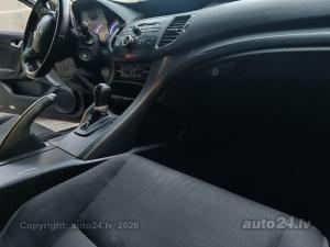 Sarkans Honda Accord 2011 Pērnava, ar dzinēja tilpumu 2.00 L un nobraukumu 250 tūkst. km par 4400 €, foto 16 vietnē AUTOMOTO.COM.LV