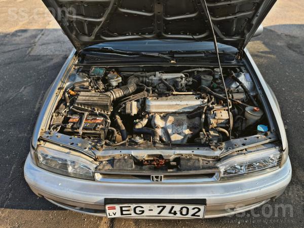 Honda Accord 1991 Daugavpils, ar dzinēja tilpumu 2.00 L un nobraukumu 240 tūkst. km par 1450 €, foto 6 vietnē AUTOMOTO.COM.LV
