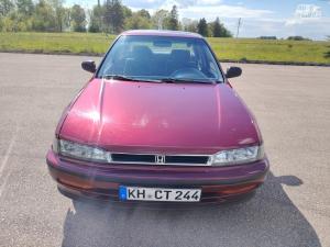 Honda Accord 1991 in Raseiniai, with an engine capacity of 2.00 L and mileage of 260 thousand km for 3650 €, photo 3 on AUTOMOTO.COM.LV