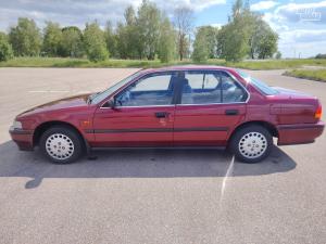 Honda Accord 1991 in Raseiniai, with an engine capacity of 2.00 L and mileage of 260 thousand km for 3650 €, photo 6 on AUTOMOTO.COM.LV