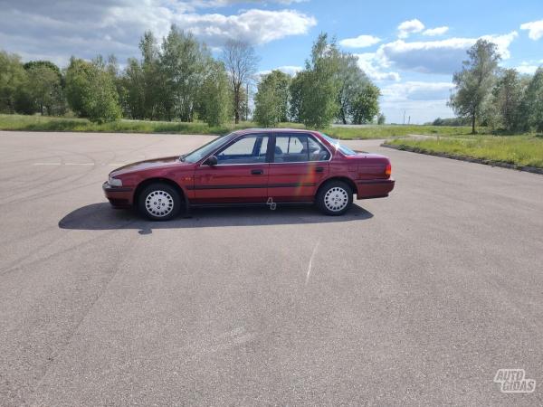 Honda Accord 1991 in Raseiniai, with an engine capacity of 2.00 L and mileage of 260 thousand km for 3650 €, photo 8 on AUTOMOTO.COM.LV