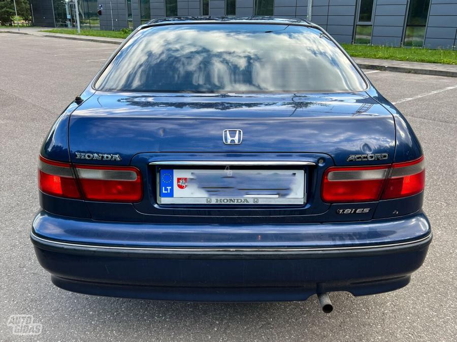 Хонда Аккорд 1996 в Вильнюс, объемом двигателя 1.80 л и пробегом 400 тыс. км за 850 €, фото 7 на AUTOMOTO.COM.LV