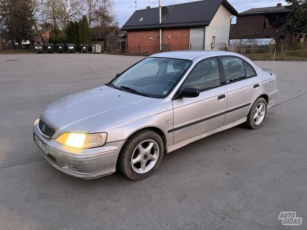 Honda Accord 1999 in Panevezys, with an engine capacity of 1.80 L and mileage of 300 thousand km for 550 €, photo 3 on AUTOMOTO.COM.LV