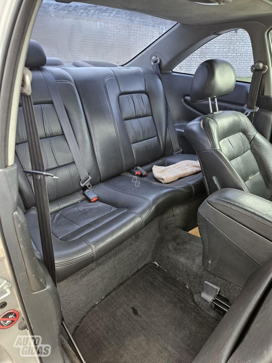 Honda Accord 1999 Klaipėda, ar dzinēja tilpumu 2.00 L un nobraukumu 343 tūkst. km par 2200 €, foto 10 vietnē AUTOMOTO.COM.LV