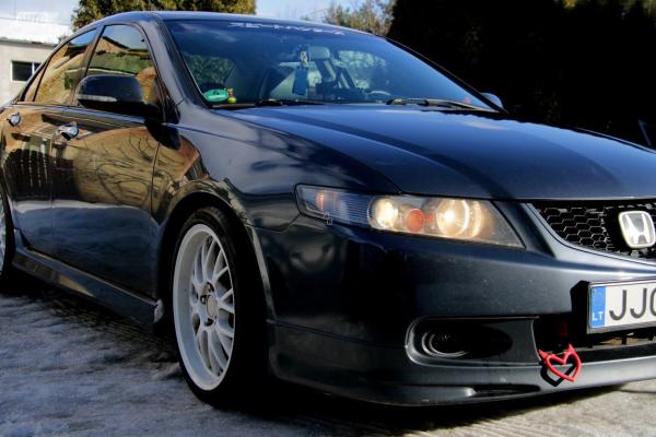 Honda Accord 2003 in Kaunas, with an engine capacity of 2.40 L and mileage of 281 thousand km for 4250 €, photo 4 on AUTOMOTO.COM.LV