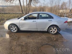 Хонда Аккорд 2003 в Резекне, объемом двигателя 2.00 л и пробегом 384 тыс. км за 870 €, фото 9 на AUTOMOTO.COM.LV