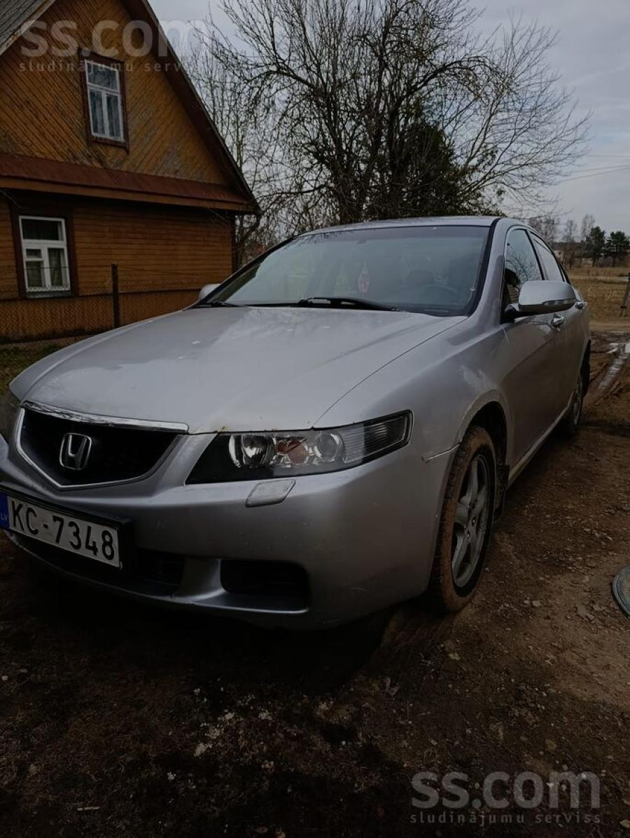 Honda Accord 2004 Daugavpils, ar dzinēja tilpumu 2.00 L un nobraukumu 339 tūkst. km par 1400 €, foto 1 vietnē AUTOMOTO.COM.LV
