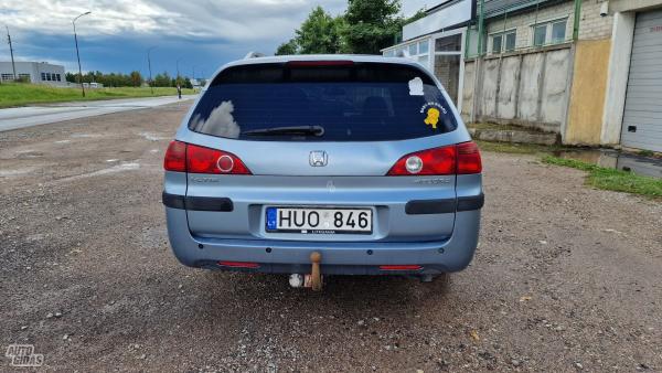 Honda Accord 2004 in Siauliai, with an engine capacity of 2.20 L and mileage of 250 thousand km for 650 €, photo 4 on AUTOMOTO.COM.LV