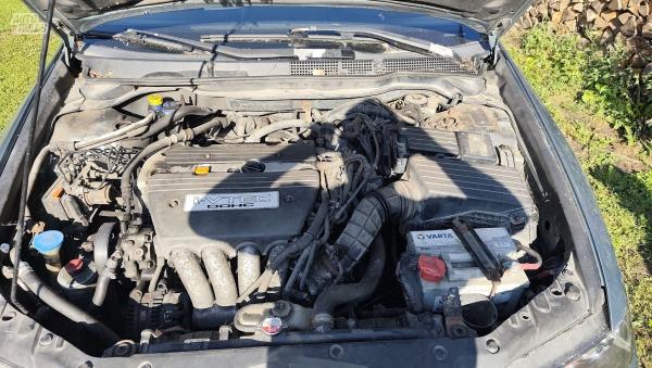 Honda Accord 2004 Marijampole, ar dzinēja tilpumu 2.00 L un nobraukumu 295 tūkst. km par 400 €, foto 10 vietnē AUTOMOTO.COM.LV