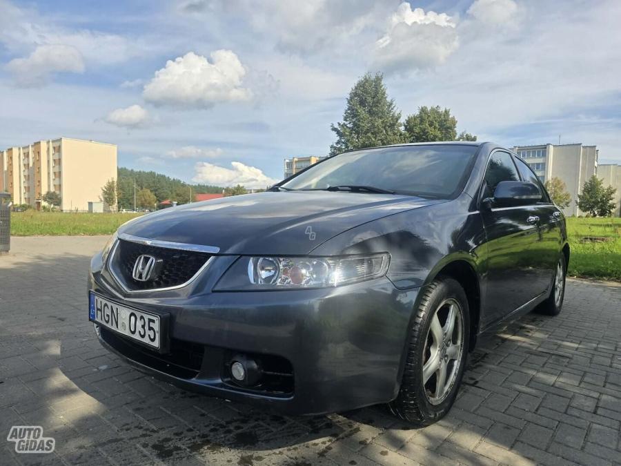 Honda Accord 2004 Ignalina, ar dzinēja tilpumu 2.20 L un nobraukumu 320 tūkst. km par 1350 €, foto 1 vietnē AUTOMOTO.COM.LV