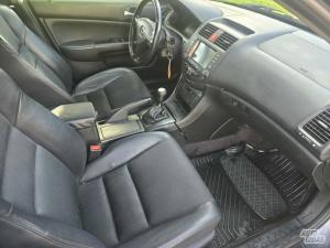 Honda Accord 2004 Ignalina, ar dzinēja tilpumu 2.20 L un nobraukumu 320 tūkst. km par 1350 €, foto 8 vietnē AUTOMOTO.COM.LV