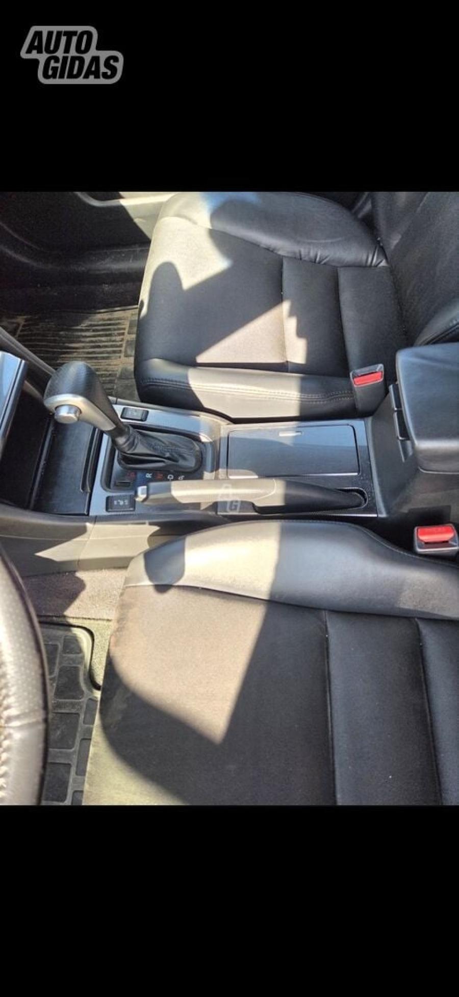 Honda Accord 2004 in Ukmerge, with an engine capacity of 2.00 L and mileage of 180 thousand km for 850 €, photo 6 on AUTOMOTO.COM.LV