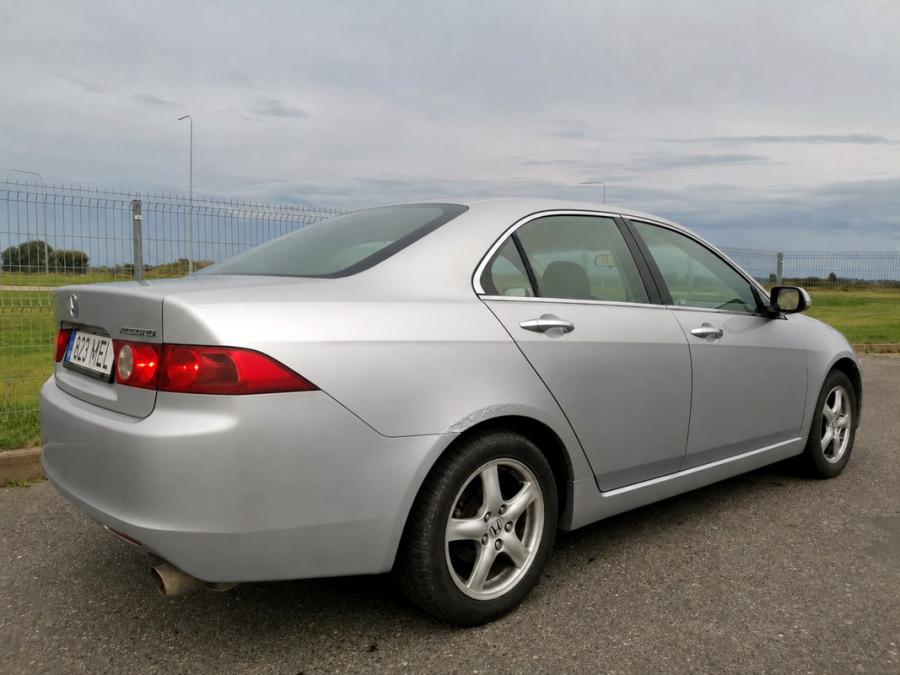 Honda Accord 2004 Tartu, ar dzinēja tilpumu 2.00 L un nobraukumu 264 tūkst. km par 990 €, foto 11 vietnē AUTOMOTO.COM.LV